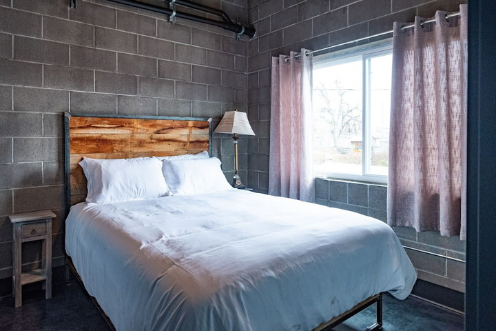Nelson Inn - The Four Top, 202 - Sheridan, WY