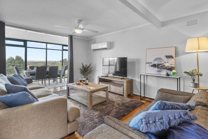 Kooringal Heights - Spacious 5br Retreat - Wagga Wagga