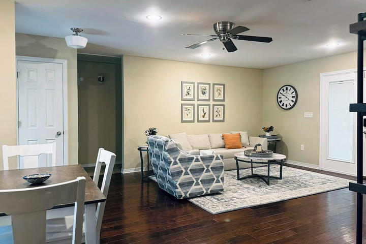 The Perfect Retreat! Tucked Away On A Private Lane, 15min To Downtown Fairhope. - Fairhope, AL