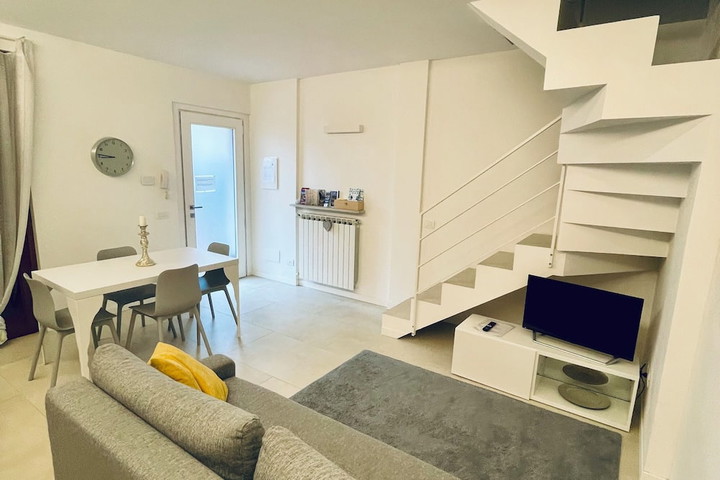Sweet & Home 1 Loft On Two Levels Near Bergamo - Bergamo