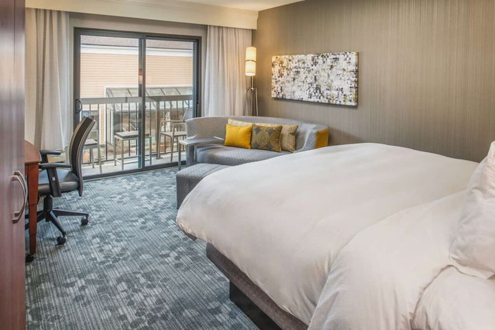 Your Home Away From Home! Pet-friendly, Near Seattle Asian Art Museum - Issaquah, WA