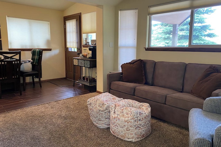 Cozy Chalet-close To River Sleeps 2, Indoor Pool, Hot Tubs In Lodge Building - Colorado