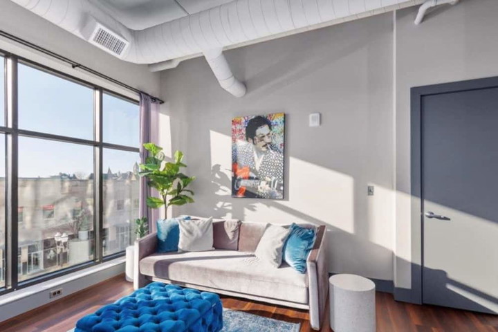 Cityscape Apartment W/ Terrace - Leonard Luxury Apartment - Muskegon, MI