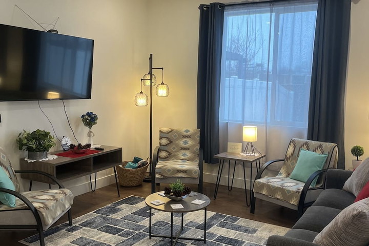 Cozy, Modern Home In Lindon. - Orem, UT