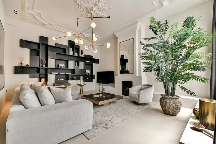 Iconic Luxurious Canal House In Famous Amsterdam Canal District | Boutique Stay! - Amsterdam Centraal Station