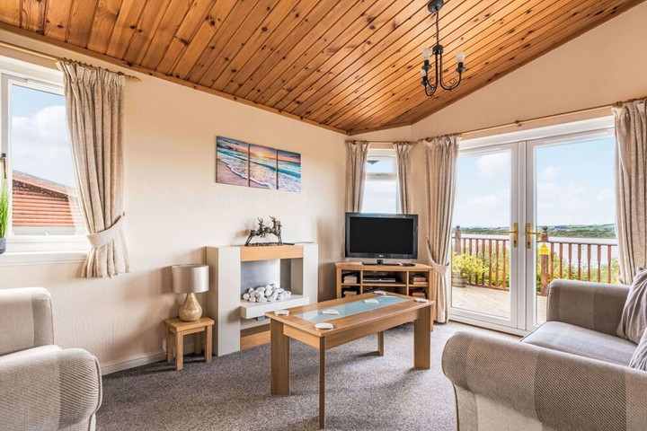 Preciosa Casa De Vacaciones Privada Para 4 Personas Con Wifi, Tv, Balcón Y Mascotas Permitida - Kinross