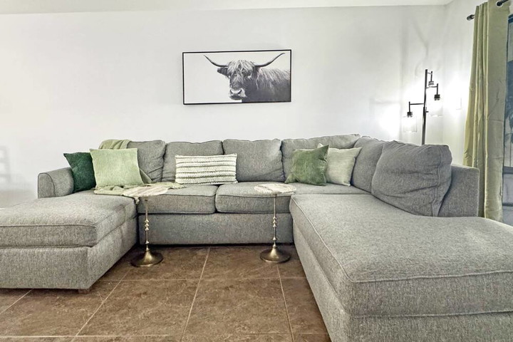 Studio En Rez-de-chaussée En Bord De L'eau | 2 Lits Queen | Patio Privé | Services Optionnels De Saddlebrook - Wesley Chapel, FL
