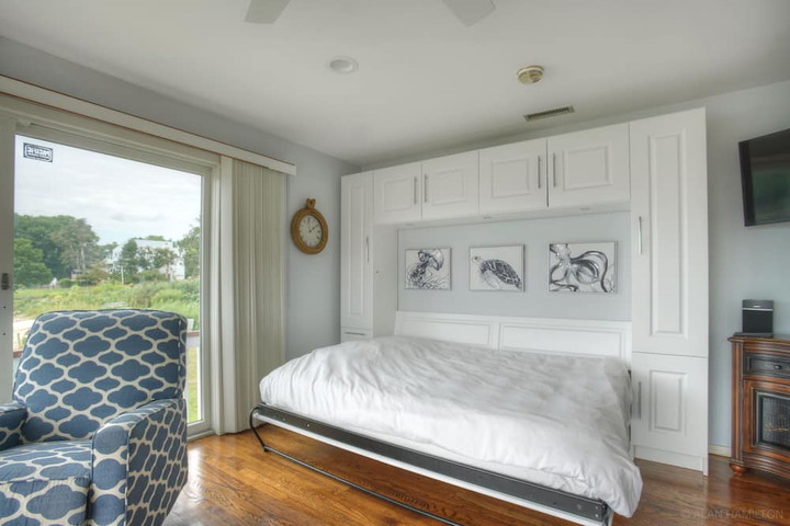 Studio, Private Beach, Kayak, Paddle Board, Pool, Hot Tub - Connecticut