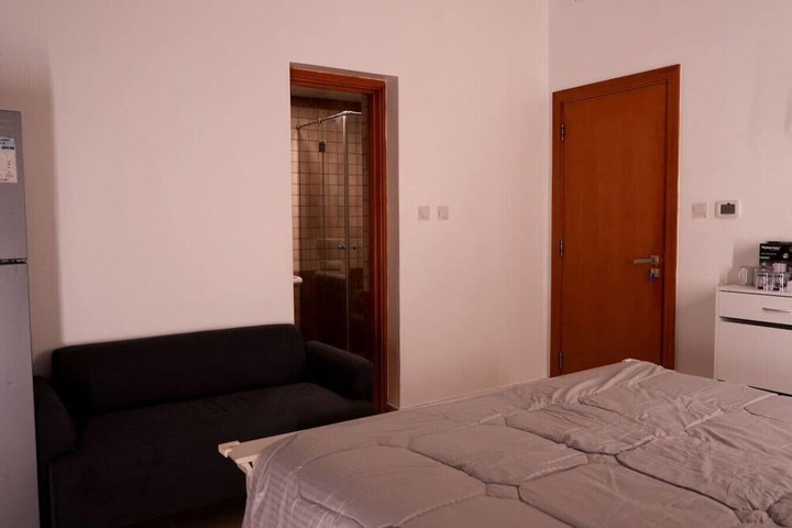 Double Room With Private Bathroom Near Dubai - Dubai