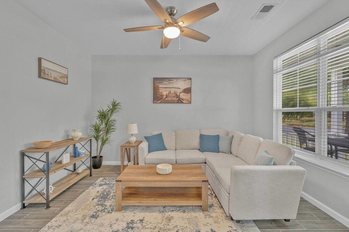 Mins To Downtown & Beach, Sleeps 10, Pool - Bluffton, SC