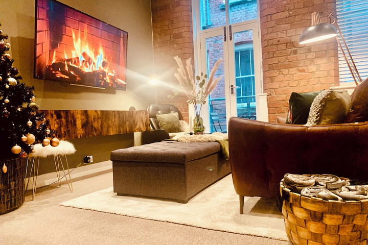 The Fifth Quarters Grade Ii Listed Apartment Lace Market Ng1 Nottingham Sleeps 4 - Nottingham