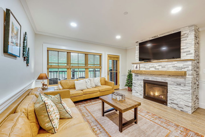 Ski-out Family Condo At Cranmore Mountain - Conway, NH