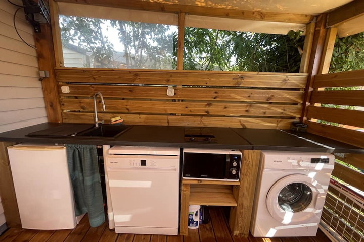 Camping Sécurisé ,Mobil Home 3 Ch, Grande Terrasse, à 20mn à Pied De La Plage - Roquebrune-sur-Argens