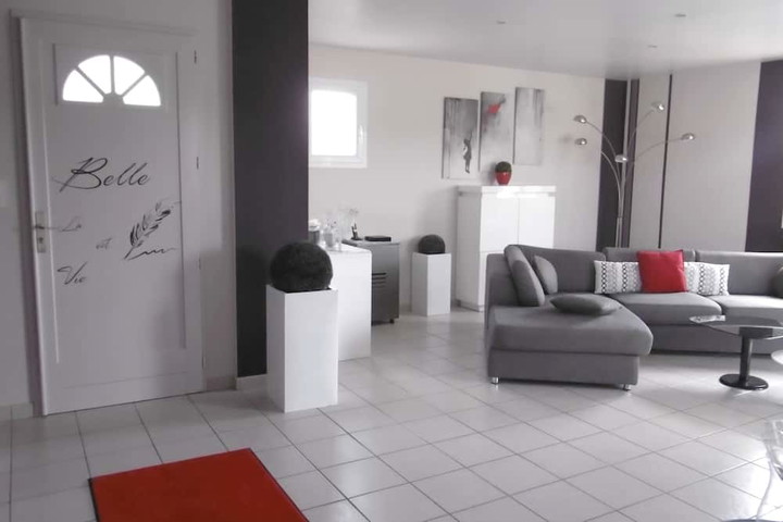 Modernity, Comfort, Swimming Pool, View At The Foot Of Mont Ventoux - Bédoin