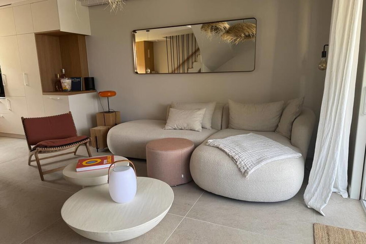 Maison à Port Grimaud Avec Amarrage, Vue Mer Et Plage Privative à Moins De 200m. - Cogolin
