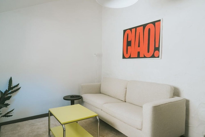2 Bedrooms Triplex In Historic Heart Of Liege - Herstal