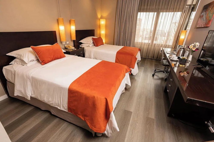 Charming Unit | Rooftop Pool & Sauna | Steps To Florida Street | Pet- Friendly - Buenos Aires