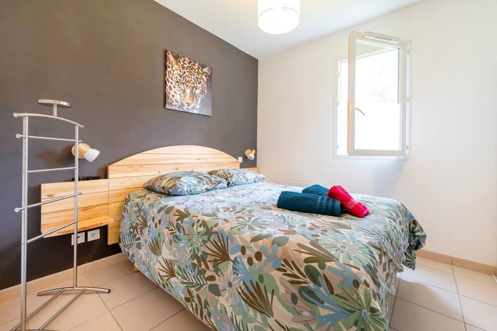 Holiday Home 'Cosy Pavillon 2chambres Proche Mer' With Shared Pool, Private Terrace And Wi-fi - バイヨンヌ