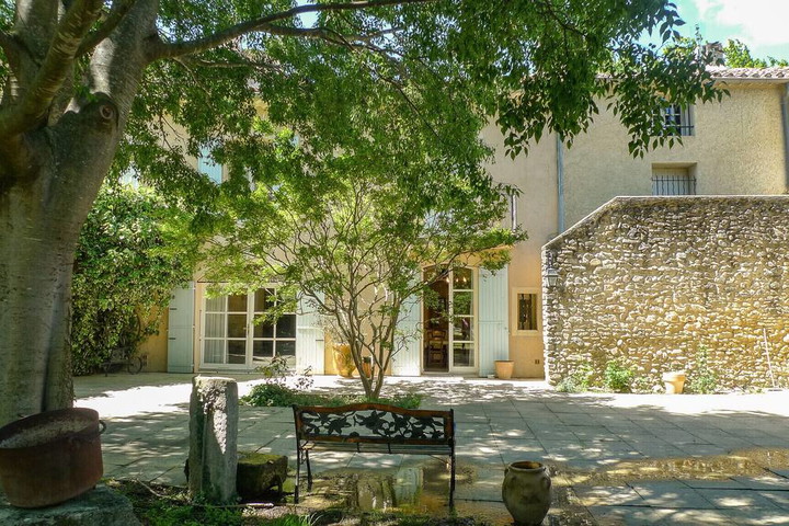Charmante Maison De Village Avec Jardin Et Piscine Privée En Provence - Vaucluse