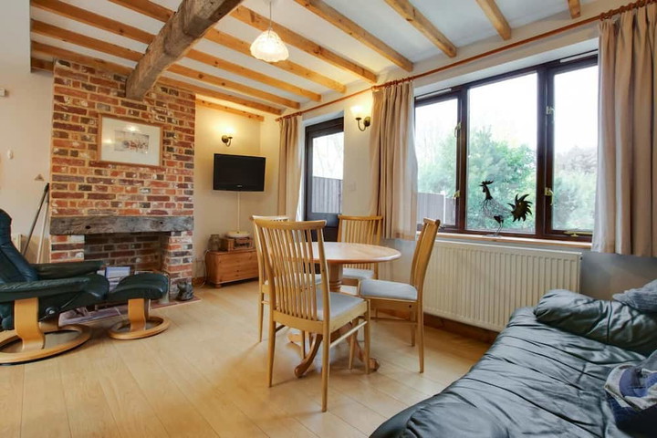 2 Bed In Bungay (Oc-l28149) - Beccles