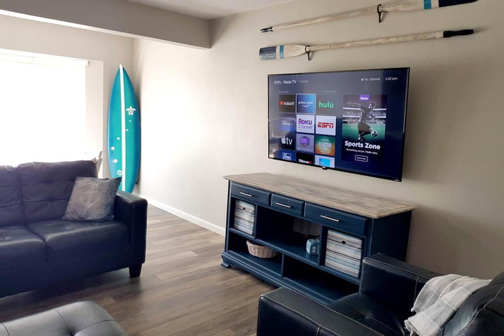 Fully Renovated, Immaculate 3 Full Bath, Blocks From Beach, Private Pool! - Satellite Beach, FL