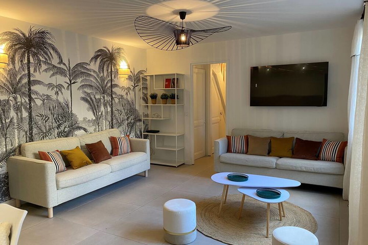 Renovated 4-bedroom House In The Center Of Trouville, Near The Beach, Sunny Terrace - Trouville-sur-Mer