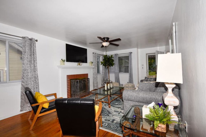 Theluxa Home Near Wright Pat, Miami Valley, Ud, Wright State University, Etc.. - Dayton, OH