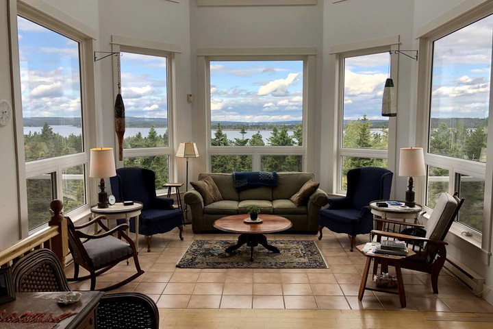 Island House Above Trees! 360° Oceanview, 4br, Car-accessible, Near Lunenburg - Nova Scotia