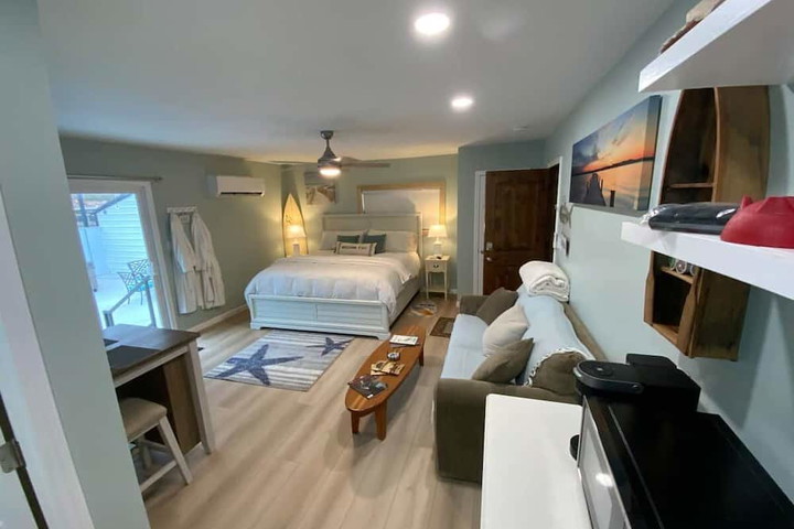 Cz Romantic Medicine Park Coastal Escape W Hottub - Medicine Park, OK