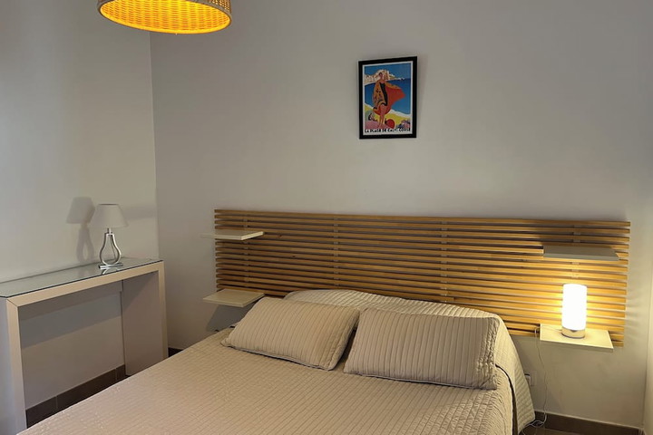 Calvi, T2 Résidence  Vue Mer, Wifi, Plage Et Centre à 5 Mn, Climatisé 4personnes - Calvi