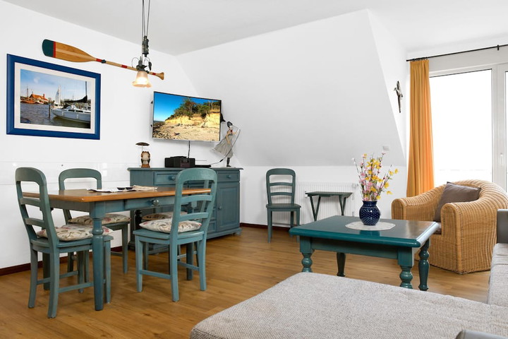 Ferienwohnung Möwenblick Mit Süd-balkon Und Direktem Hafenblick - Wismar