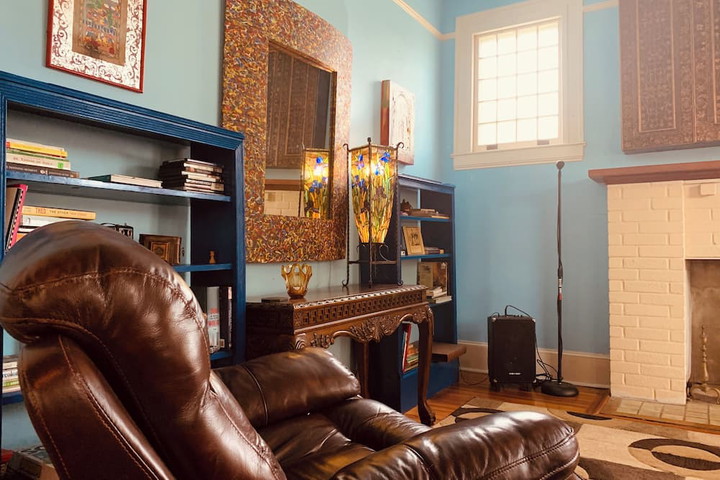 Historic Charm- Modern Amenities Downtown Brownsville. Close To Spi, Space X - Brownsville