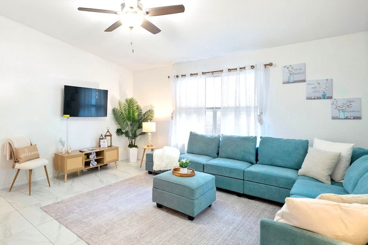 Cozy Oasis In San Marcos Tx, Modern, Pet Friendly, Convenient Location, Sleeps 8 - San Marcos