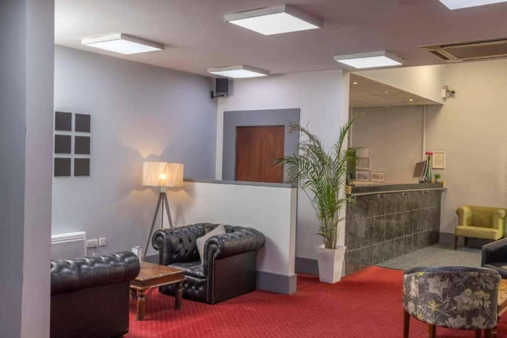 Sheffield Metropolitan By Belvilla - Standard King Room - Derbyshire