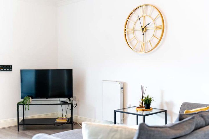 Stylish 2 Bed Flat 3 Reading - Reading