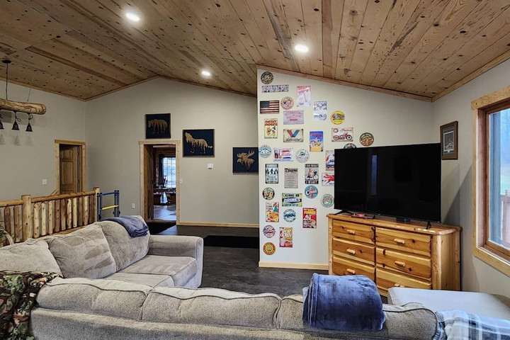 Private Log Home With Sauna And Hot Tub - Minnesota