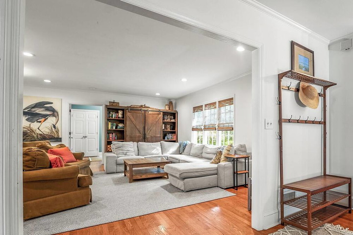 Spacious 5-bedroom Waterfront Home With Dock - Beaufort, SC