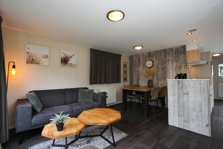 Chalet With 2 Bedrooms And A Dishwasher - Heerlen