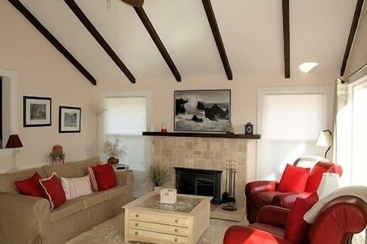 Comfortable Family Beach House, Steps From The Beach - Mill Valley, CA