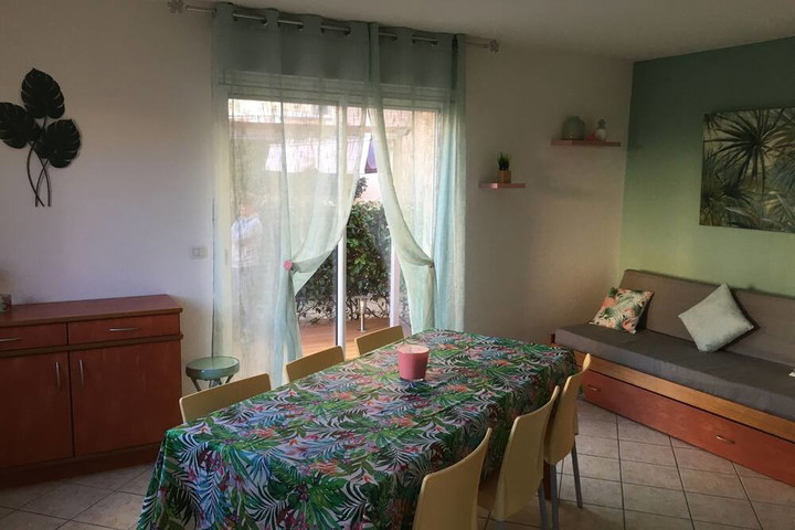 Villa T3, Terrasse & Parking Privés. Wifi Fibre, Piscine, Commerces, Plage 50m! - Sérignan