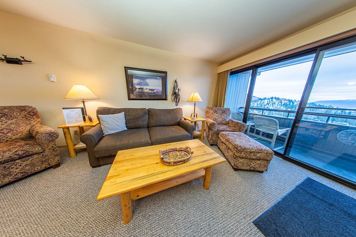 Spacious, Split Level Condo - Whitefish, MT