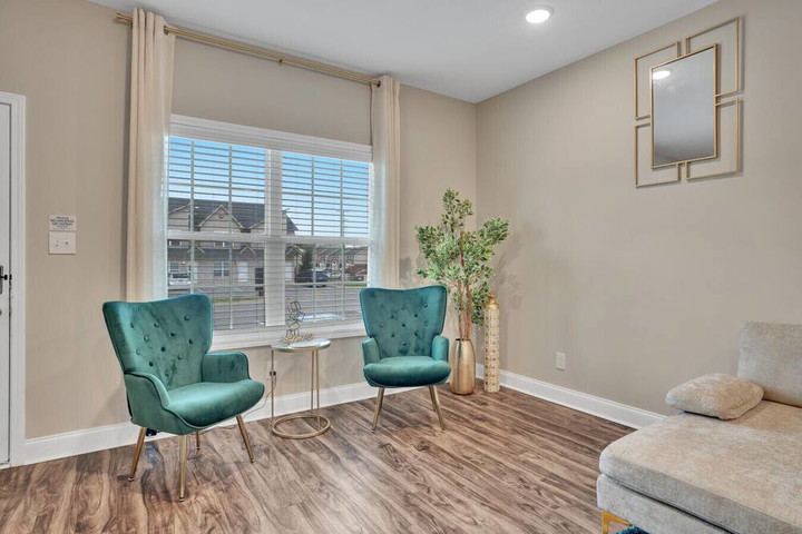 A Taste Of Luxe: Upscale Condo Near Nashville And Ft. Campbell - Clarksville, TN