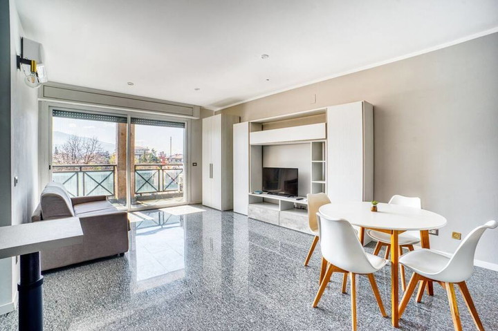 Guesthost - Casa Frida, Apartement With Balcony - Foligno