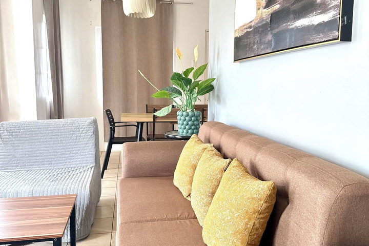 Delightful 3-bedroom Bungalow With Ac In Charming Dauis - Panglao