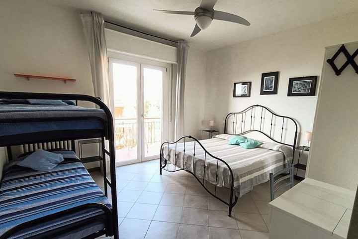 Sole: Welcoming Apartment , Relaxation,lake Mountains Olive Grovess... - Lake Garda