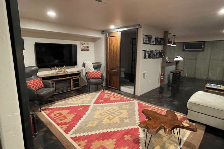The Retreat - Ennis, Montana And The Heart Of Madison Valley. Fishing Paradise. - Ennis, MT