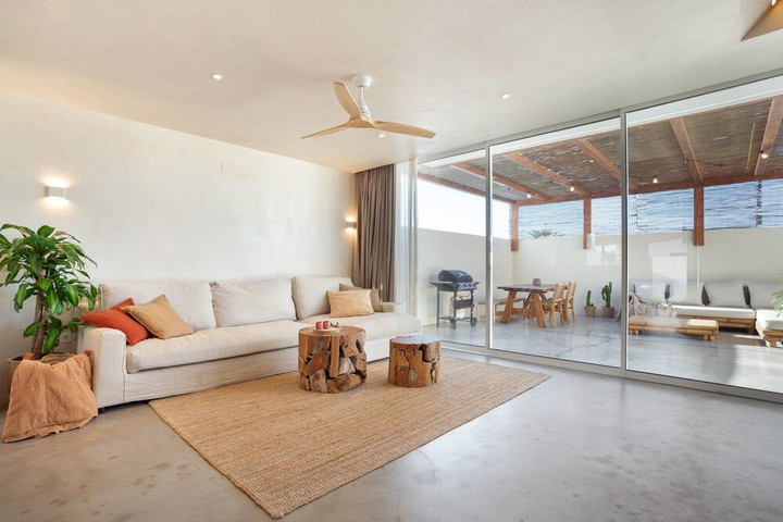 Holiday Villa 'Casa Marea - With Hot Tub' With Sea View, Pool And Wi-fi - Corralejo