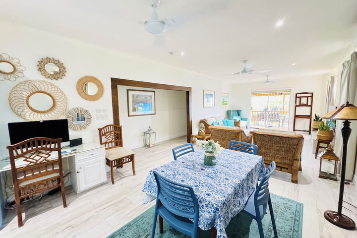 Cotton Bay Cottage @ Freights. Large Sea Facing Garden. Family & Pet Friendly - Barbados