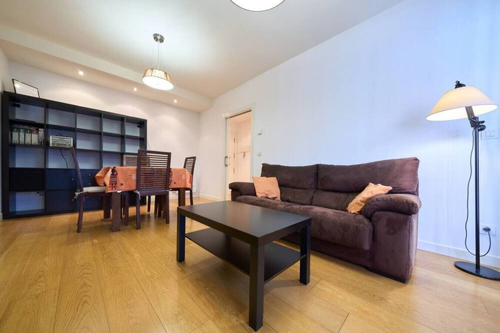 Family Retreat With Views, Terrace & Parking - Vitoria-Gasteiz