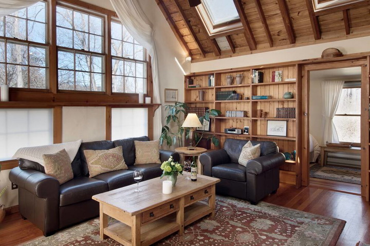 Top Rated Romantic Rustic Luxury + Flowing Stream + Walk To Town = Brook Cottage - Woodstock, NY
